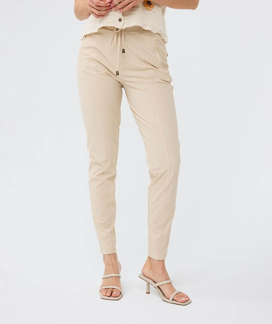 Stylish Travel Trousers with Zip Pockets